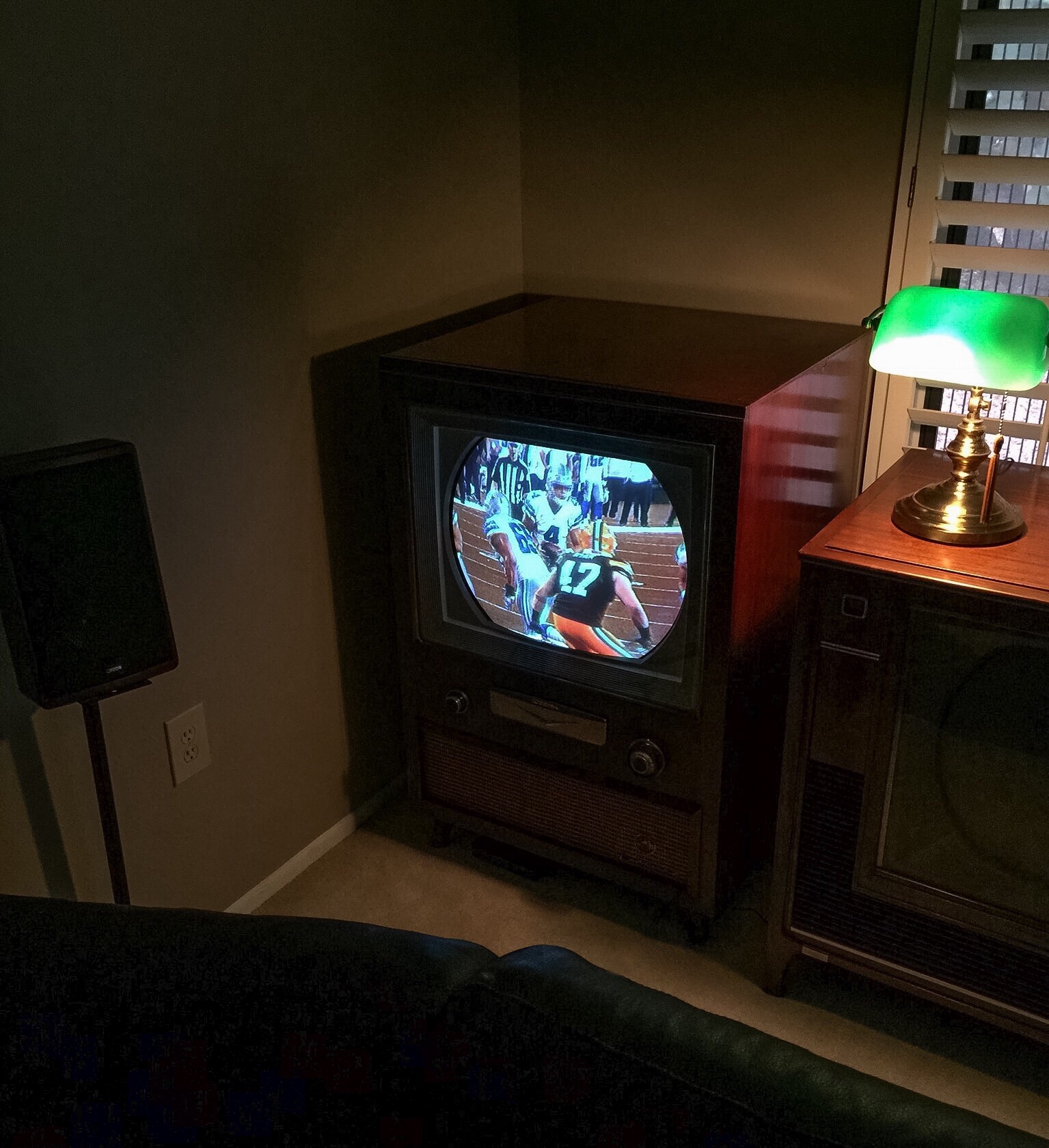 Vintage RCA Color TV Page Two | Visions4 Magazine