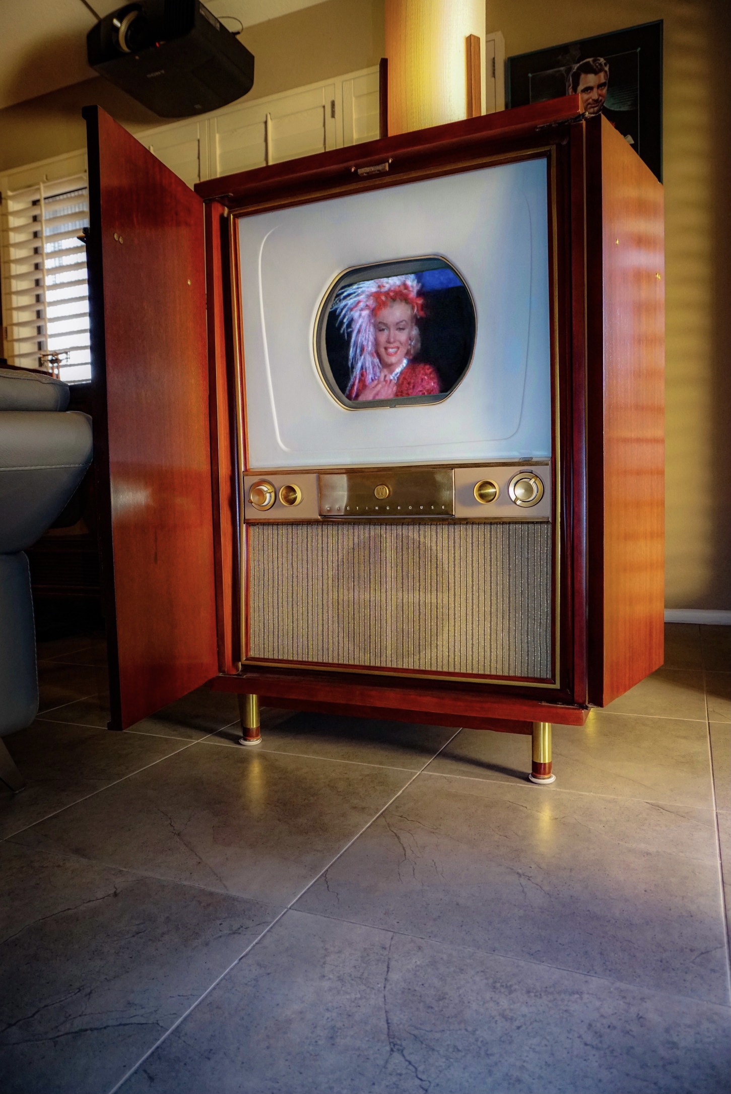 Westinghouse H840CK15 Color TV Part Two | Visions4 Magazine